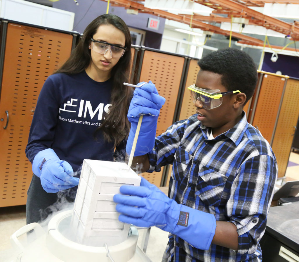 Conducting Experiments | Illinois Mathematics and Science Academy
