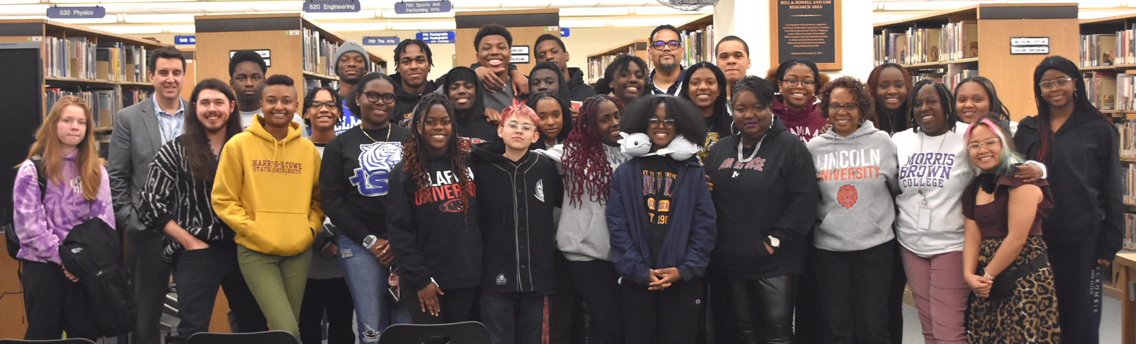 Library | Illinois Mathematics and Science Academy